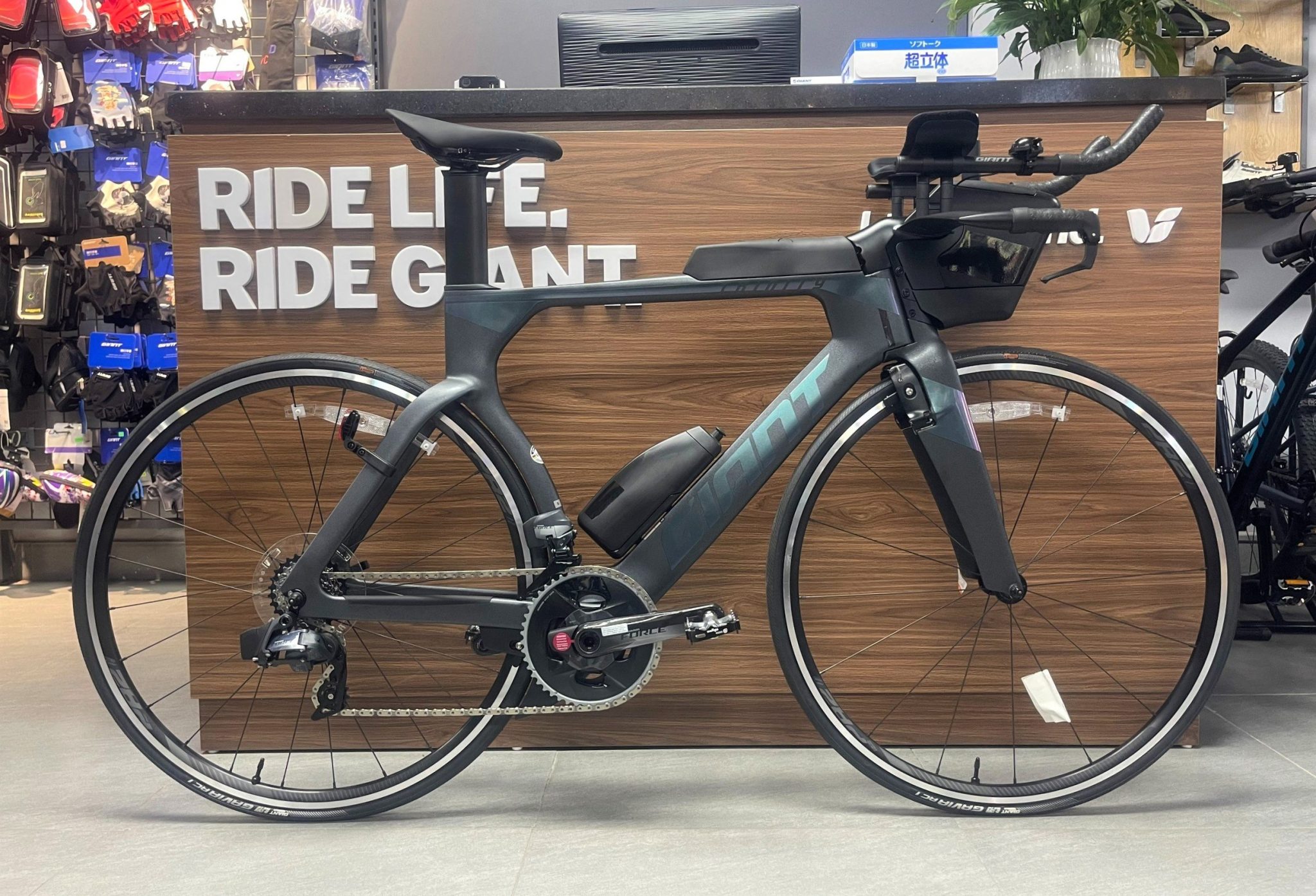 GIANT 2022 - TRINITY ADV PRO 1 - giantvietnam